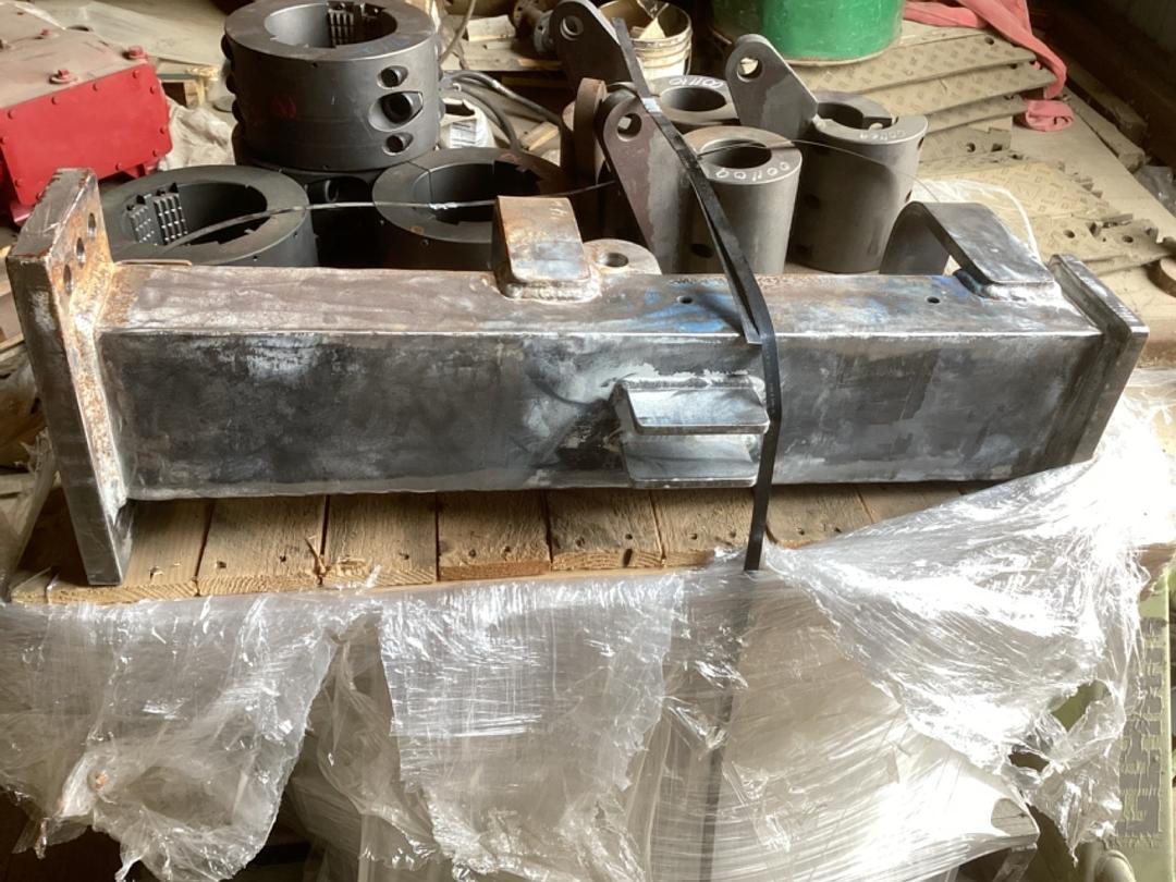 UPPER GRABBER LEG, LONG, 150 TON TOP DRIVE - Open Top Drive