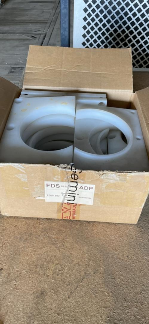 UPPER WEAR PAD / PIPE GUIDE, GRABBER BOX, 2514 (NOMAC) - Open Top Drive