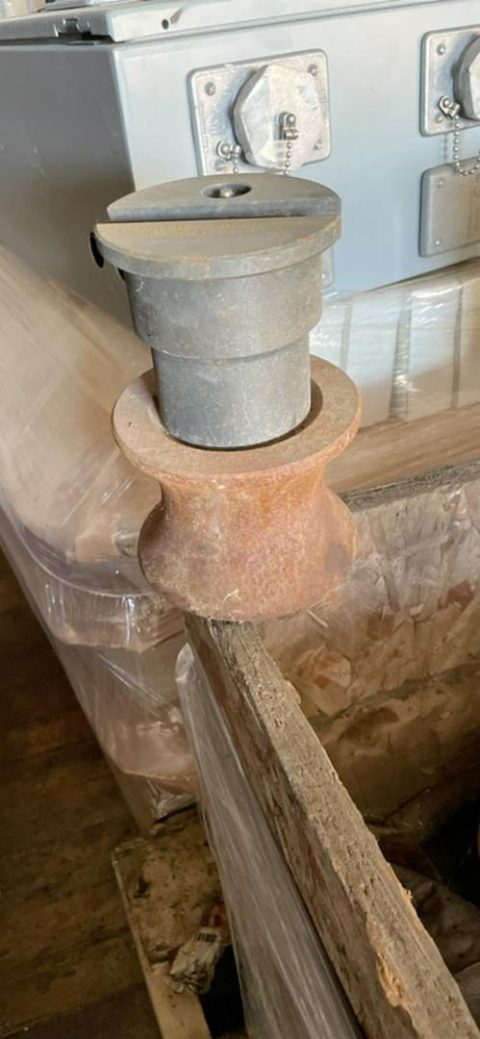 AAA BAIL PIN CENTER BUSHING - Open Top Drive